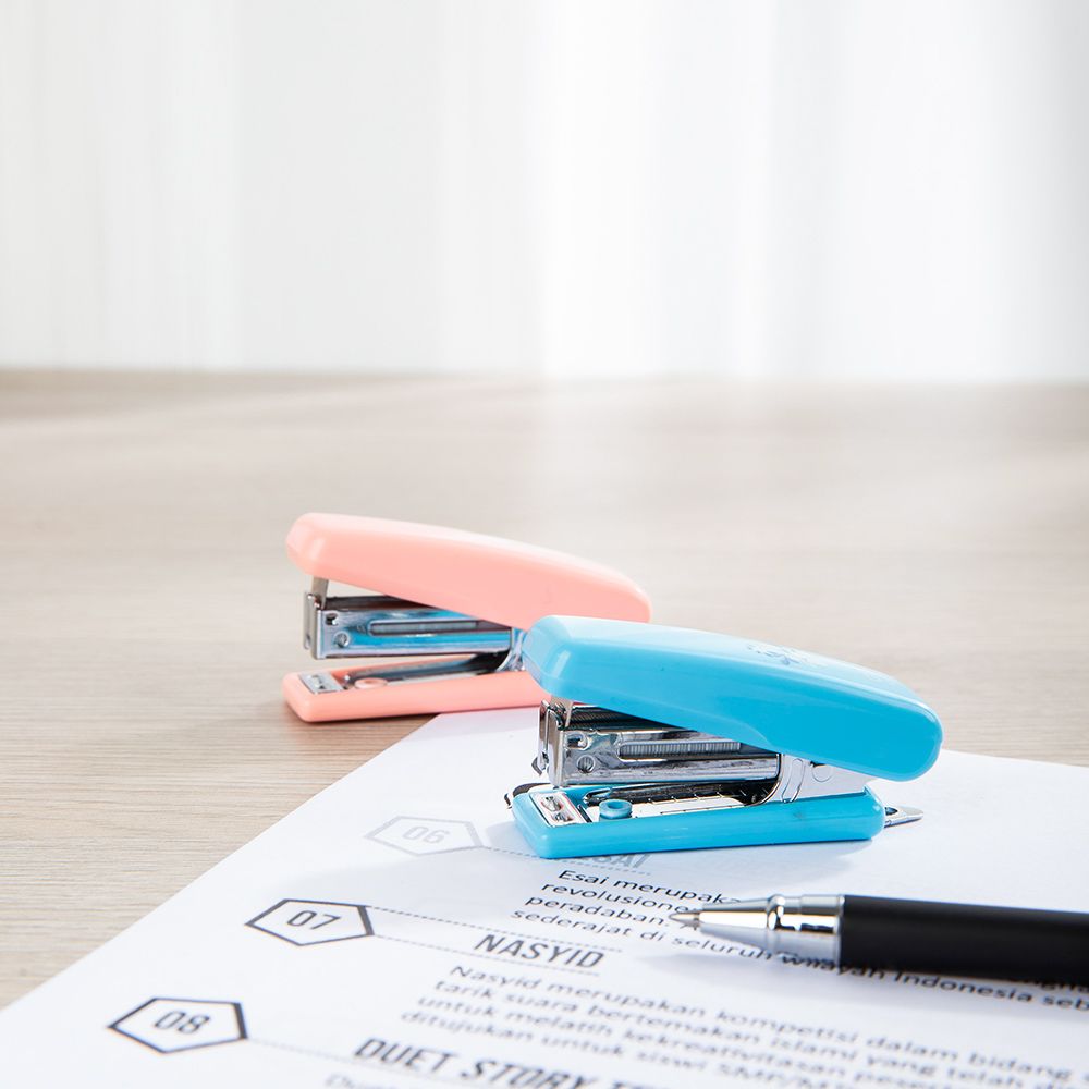 Deli E0222 Mini Stapler - Stationery Store
